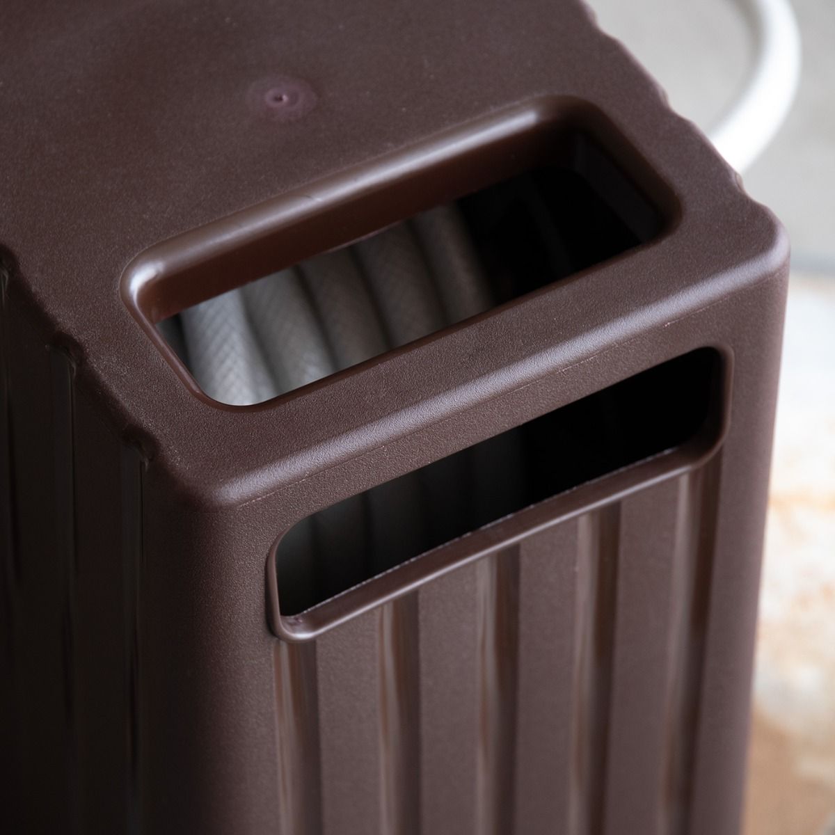 IRIS USA FHEX-15 49.21 Foot Rectangular Retractable Hose Reel with ...