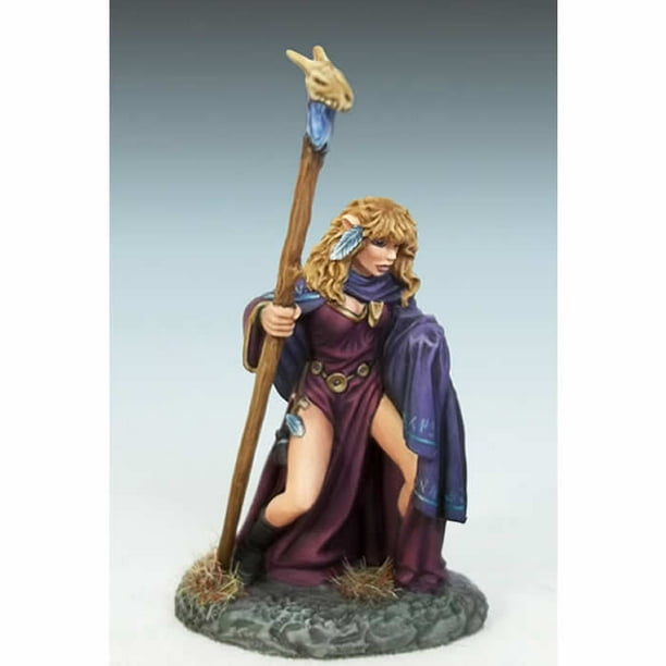 Female Elven Mage with Staff Miniature Elmore Masterwork Dark Sword ...