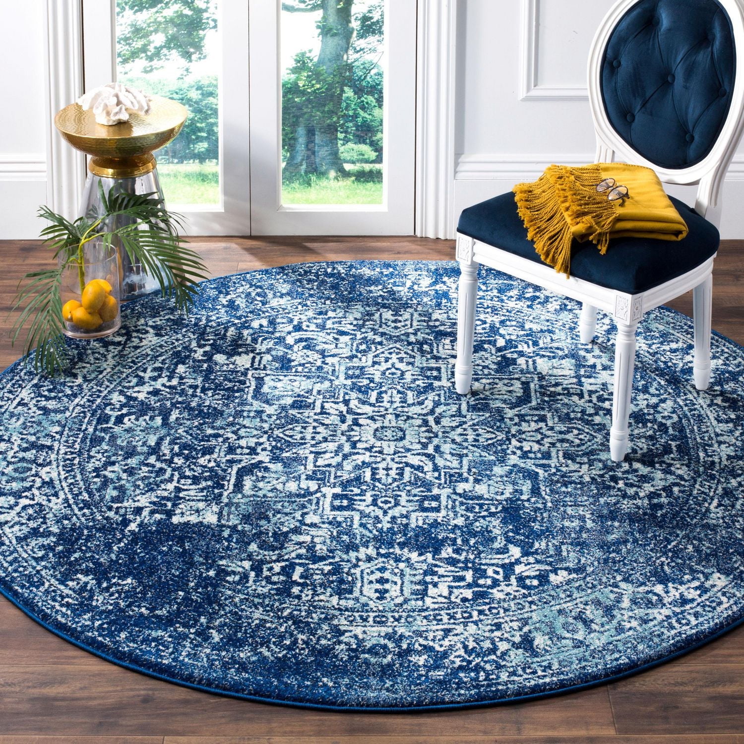 Click here for Safavieh Evoke Trena Traditional Area Rug 3 X 3 Ro... prices