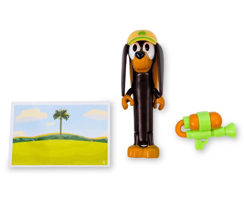 Bluey Action Figure Story Starter Pack | Snickers & Water Blaster ...