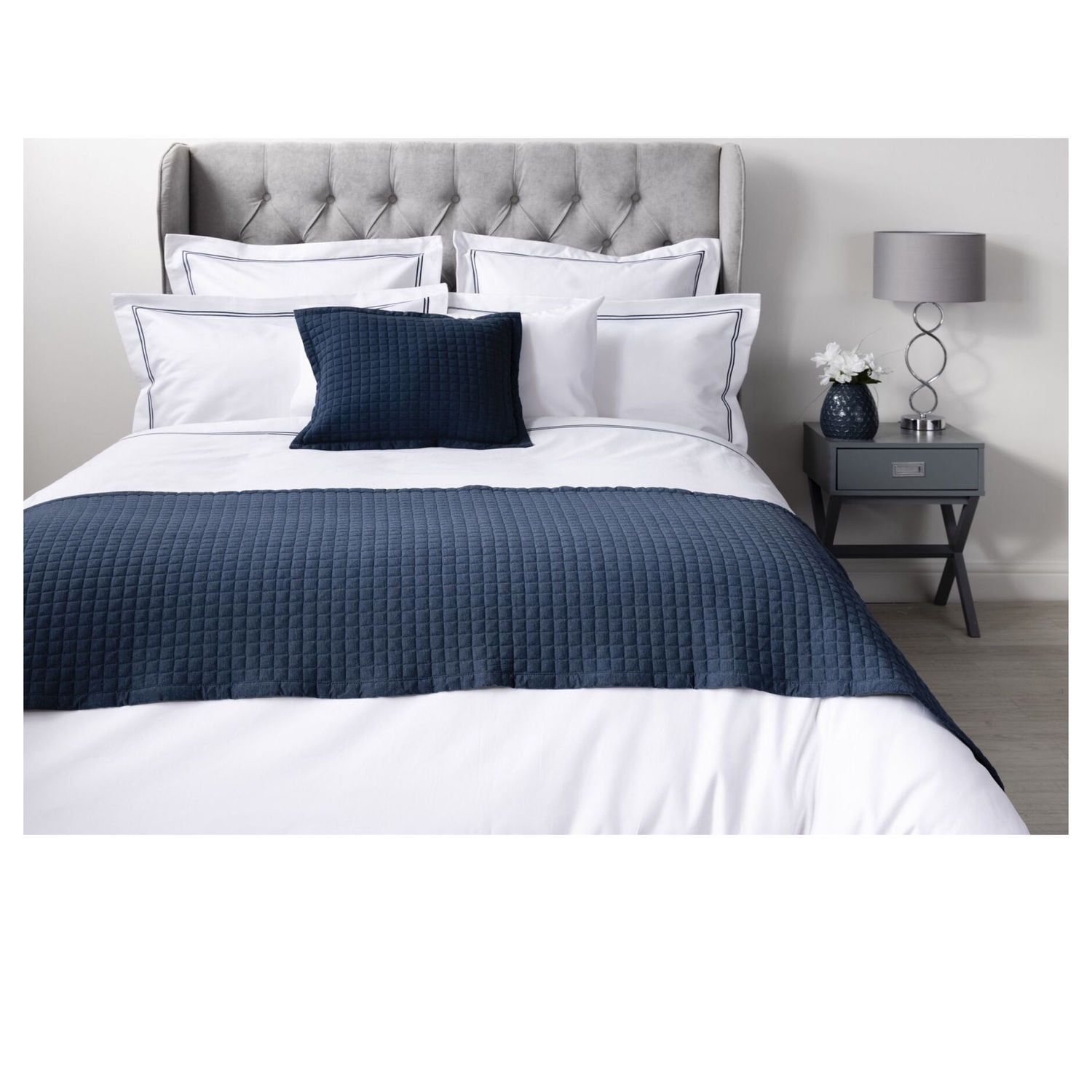 Click here for Belledorm Crompton Quilted Bed Runner prices