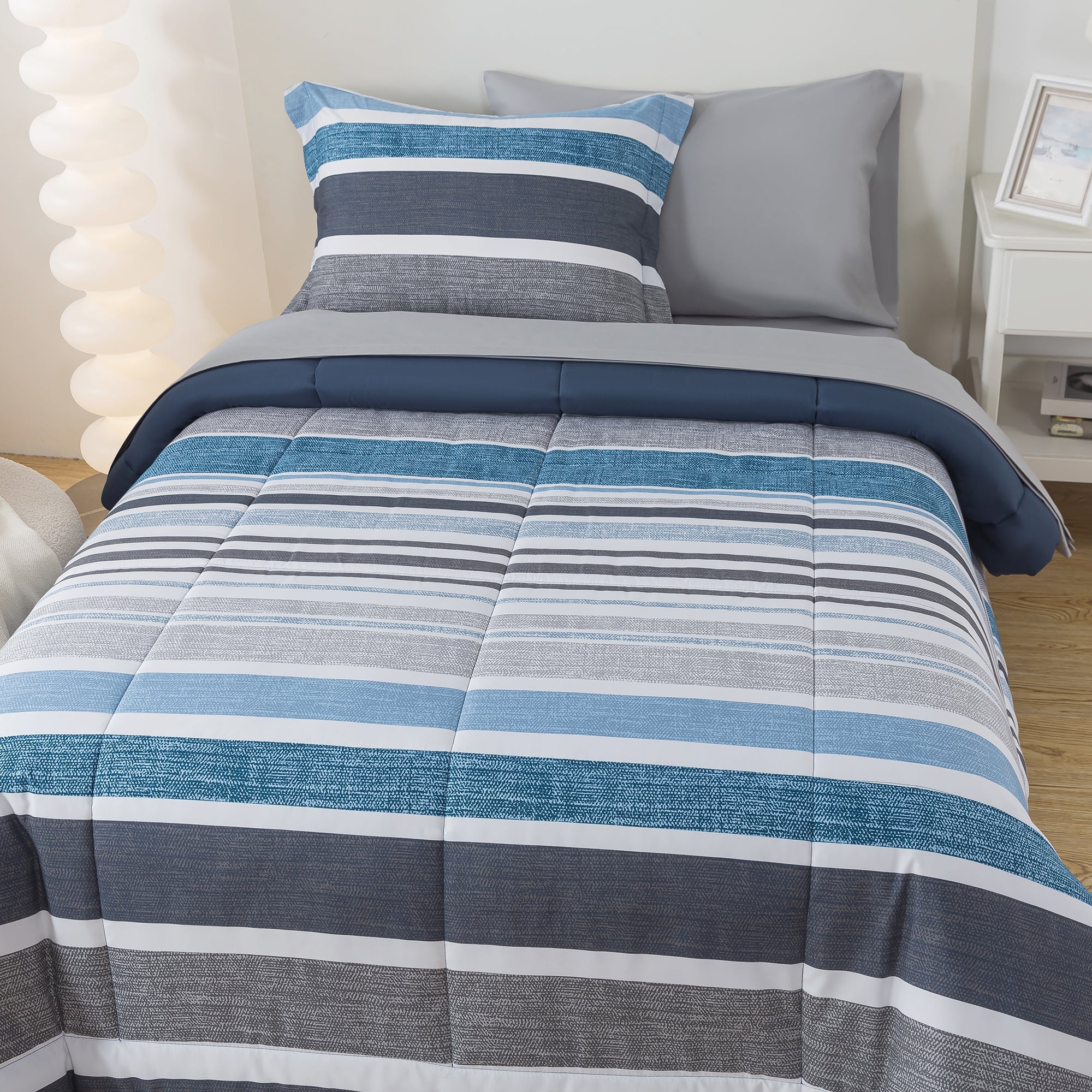 Click here for Mainstays 5-Piece Blue Stripe Bed In A Bag  Twin-X... prices