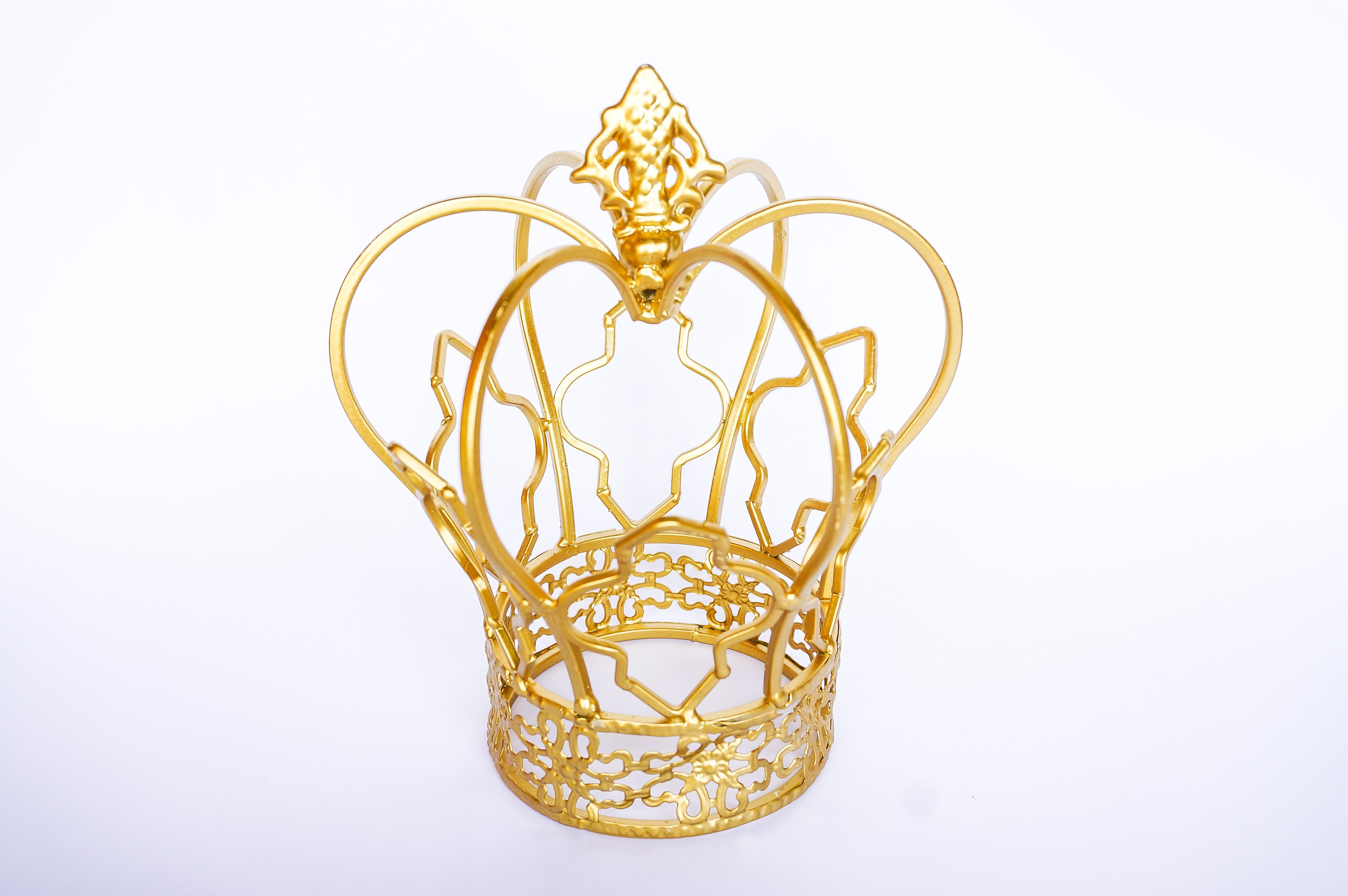 Gold Color Metal Wire Crown Stand Party Decoration Centerpieces (1 ...