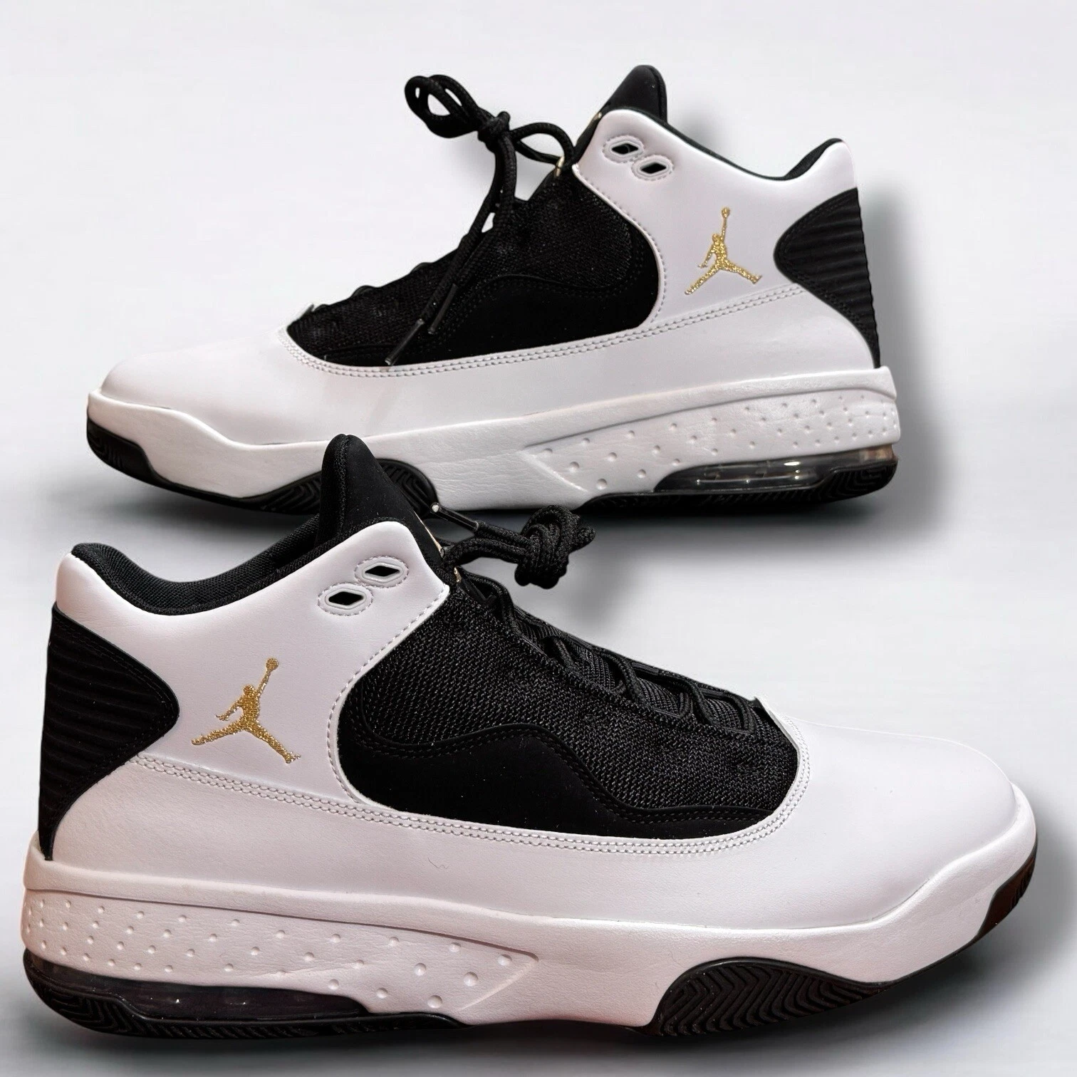 N I-K-E A i r-Jor-dan Mens Max Aura 2 ''White Black Gold'' Basketball ...
