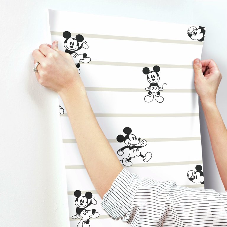Mickey Mouse Hands Wallpaper