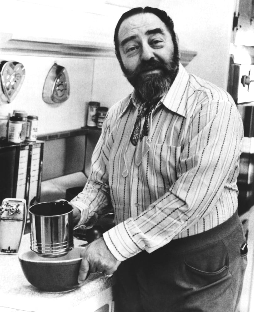 Sebastian Cabot At Home 1972 Photo Print (16 x 20) - Walmart.com ...