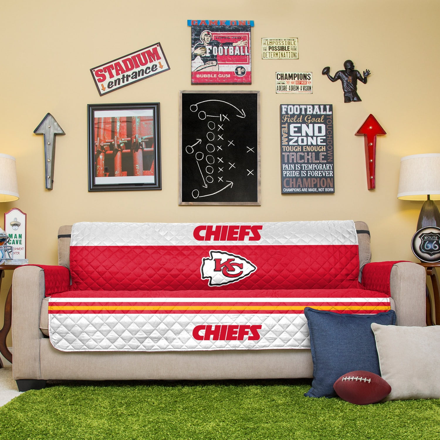 Red Kansas City Chiefs Sofa Protector - Walmart.com