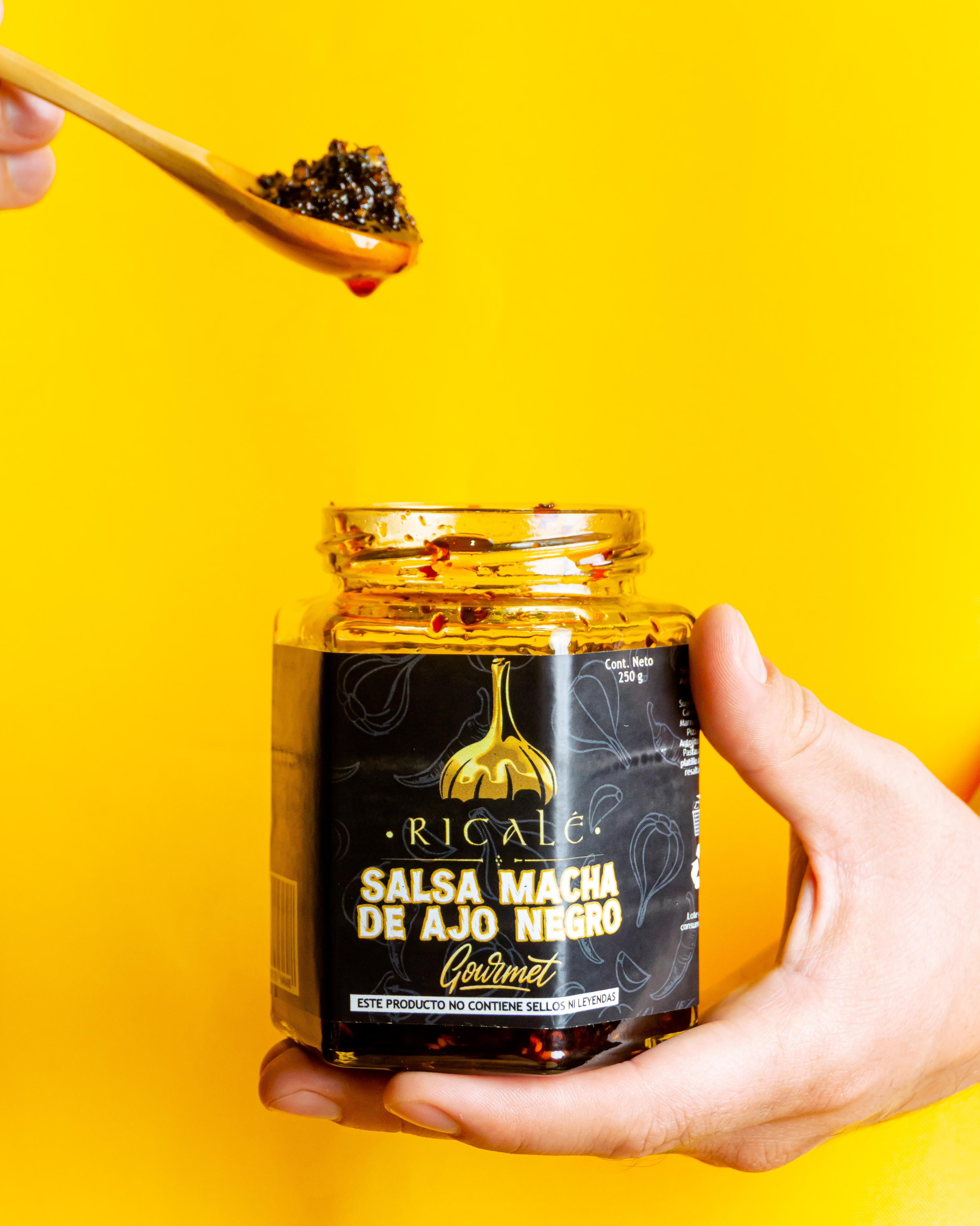 SALSA MACHA DE AJO NEGRO GOURMET | Walmart en línea