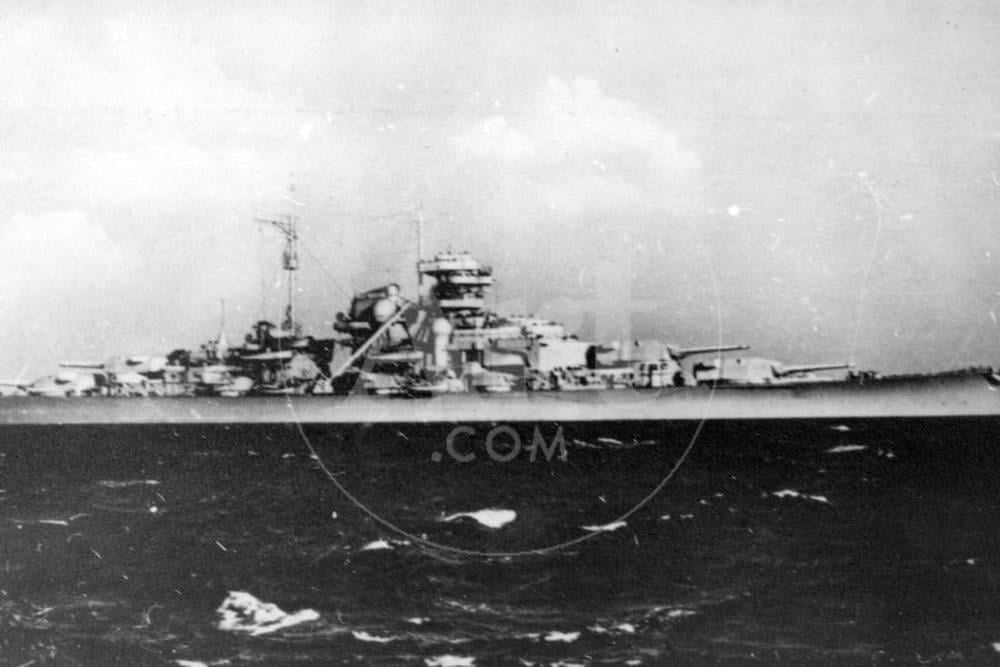 The Bismark German Battleship, Transportation World Culture Unframed ...