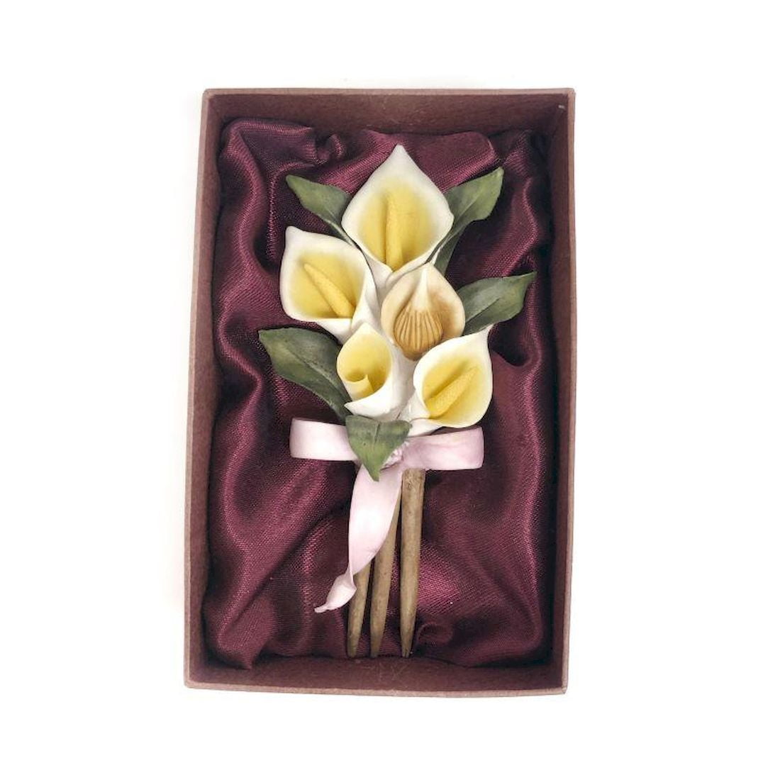 5" Calla Lilies Boxed Figurine - Walmart.com