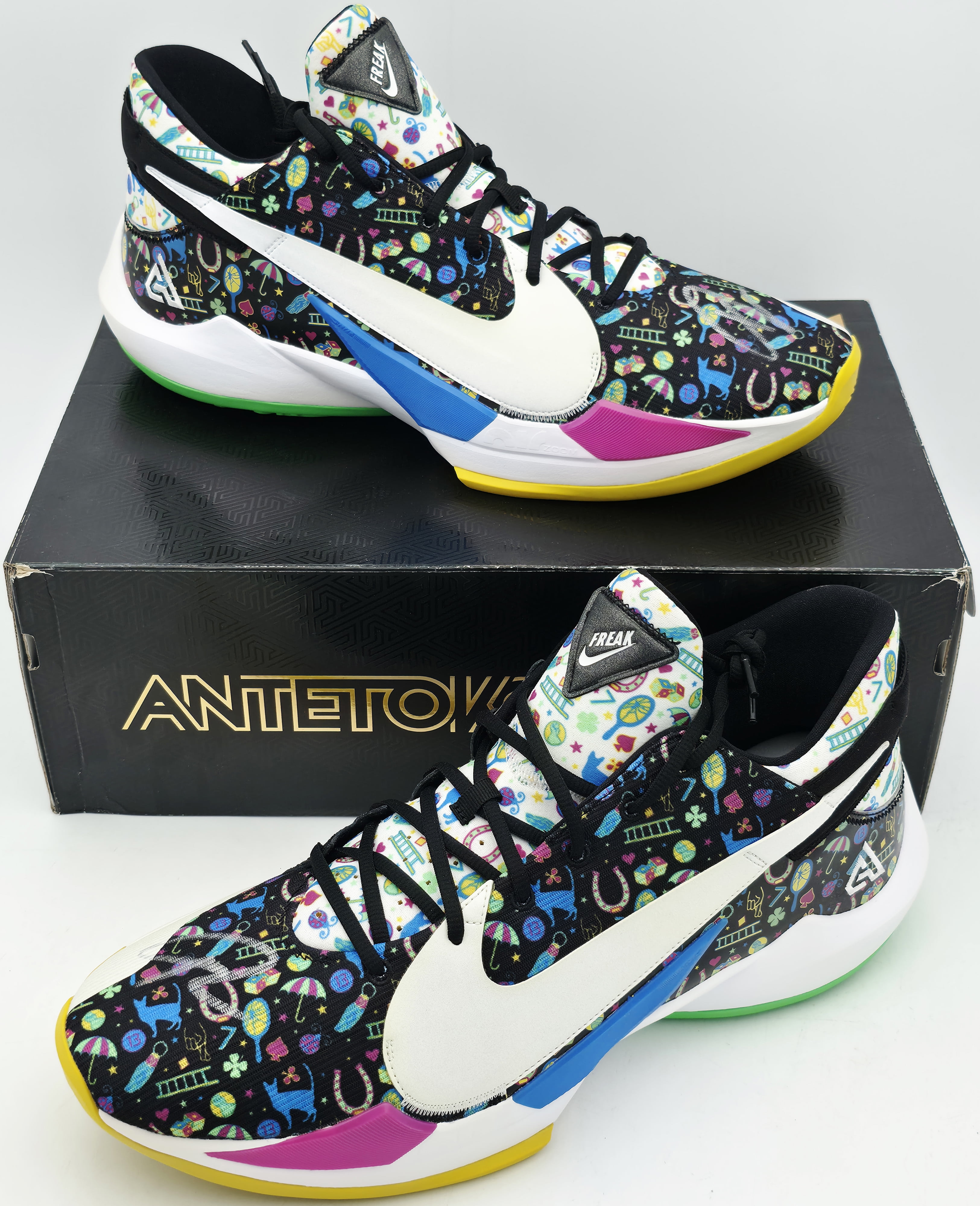 Giannis Antetokounmpo Autographed 2021 Player Exclusive (PE) Promo ...