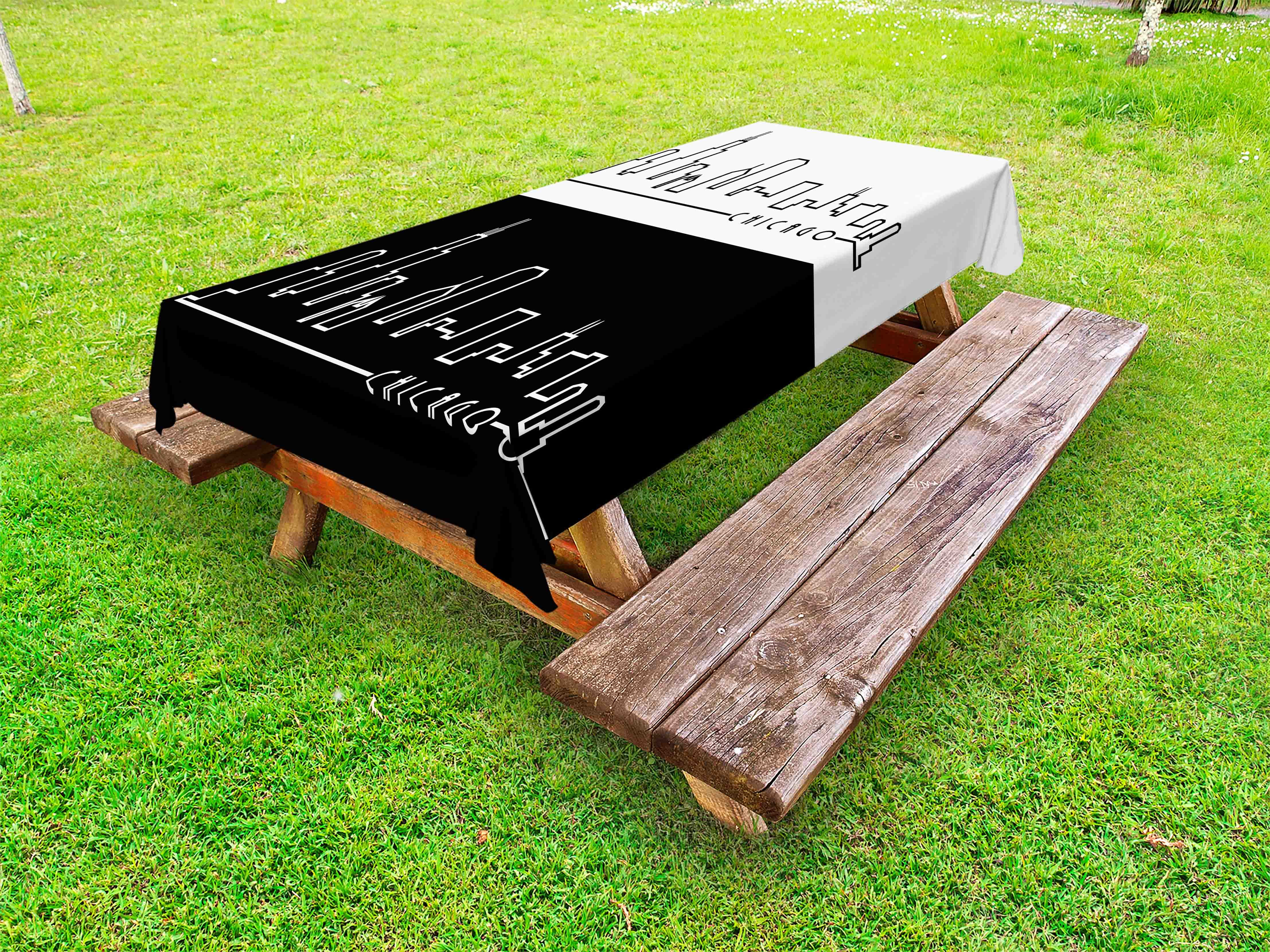 Chicago Skyline Outdoor Tablecloth, Minimalist Style Urban Plan View ...
