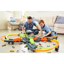 Hot Wheels Criss Cross Crash Track Set, Includes Car High-Speed & Epic ...