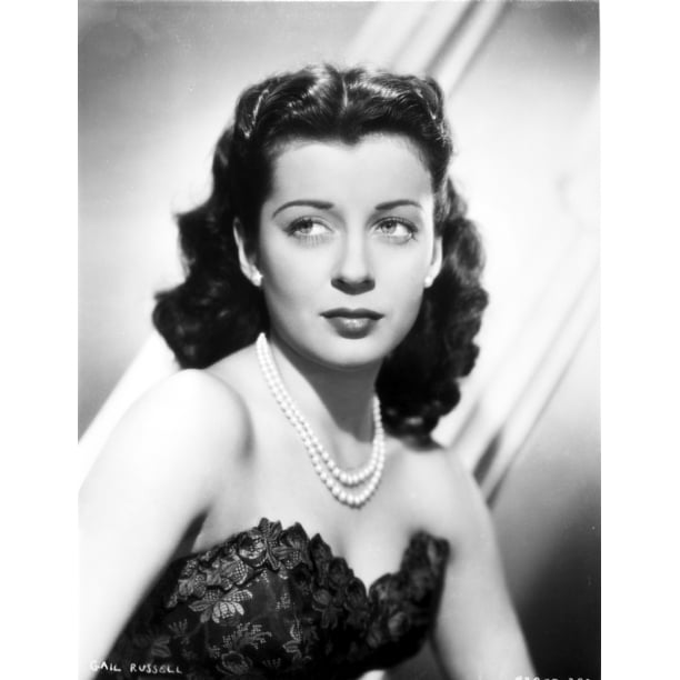 Gail Russell Posed in Corset and Pearl Necklace Photo Print (8 x 10 ...