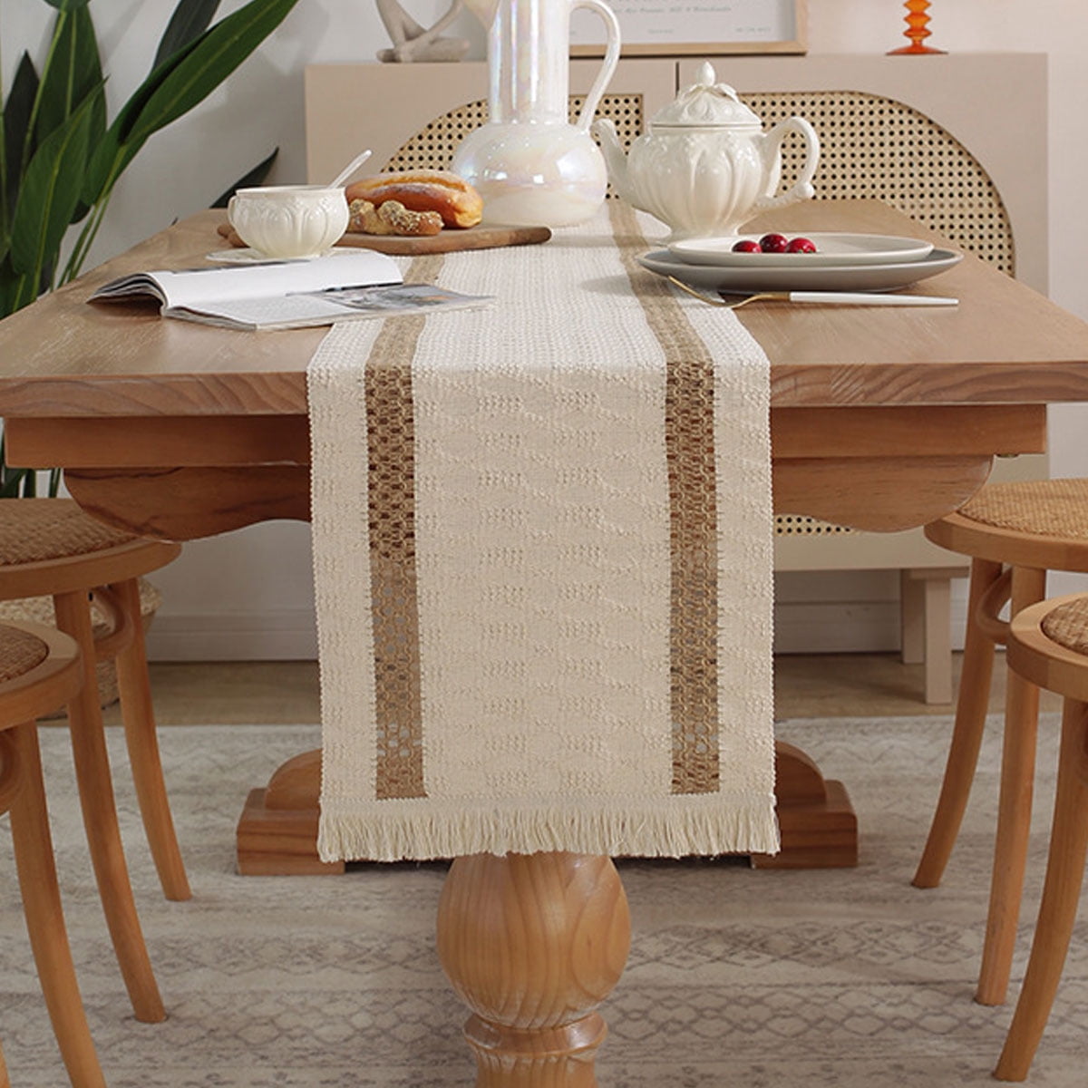 Patchwork burlap table pants Farmhouse style, country style woven ...