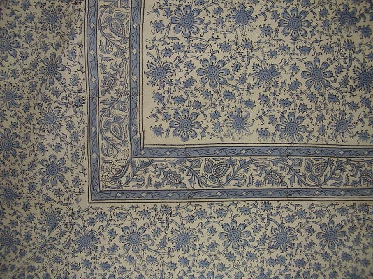 Daisy Chain Block Print Tapestry Cotton Bedspread 108" x 88" Full-Queen ...