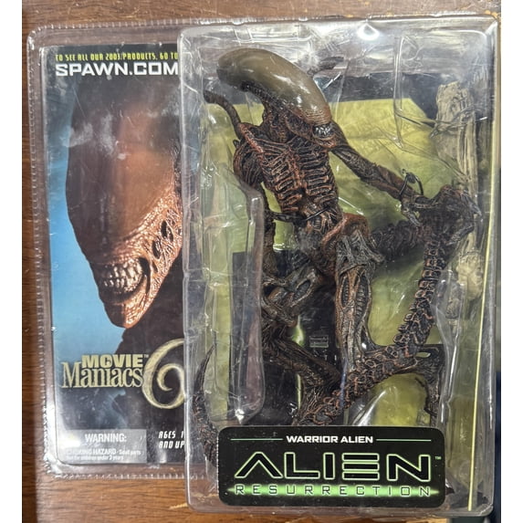 McFarlane Movie Maniacs Series 6 Warrior Alien Action Figure - Walmart.com