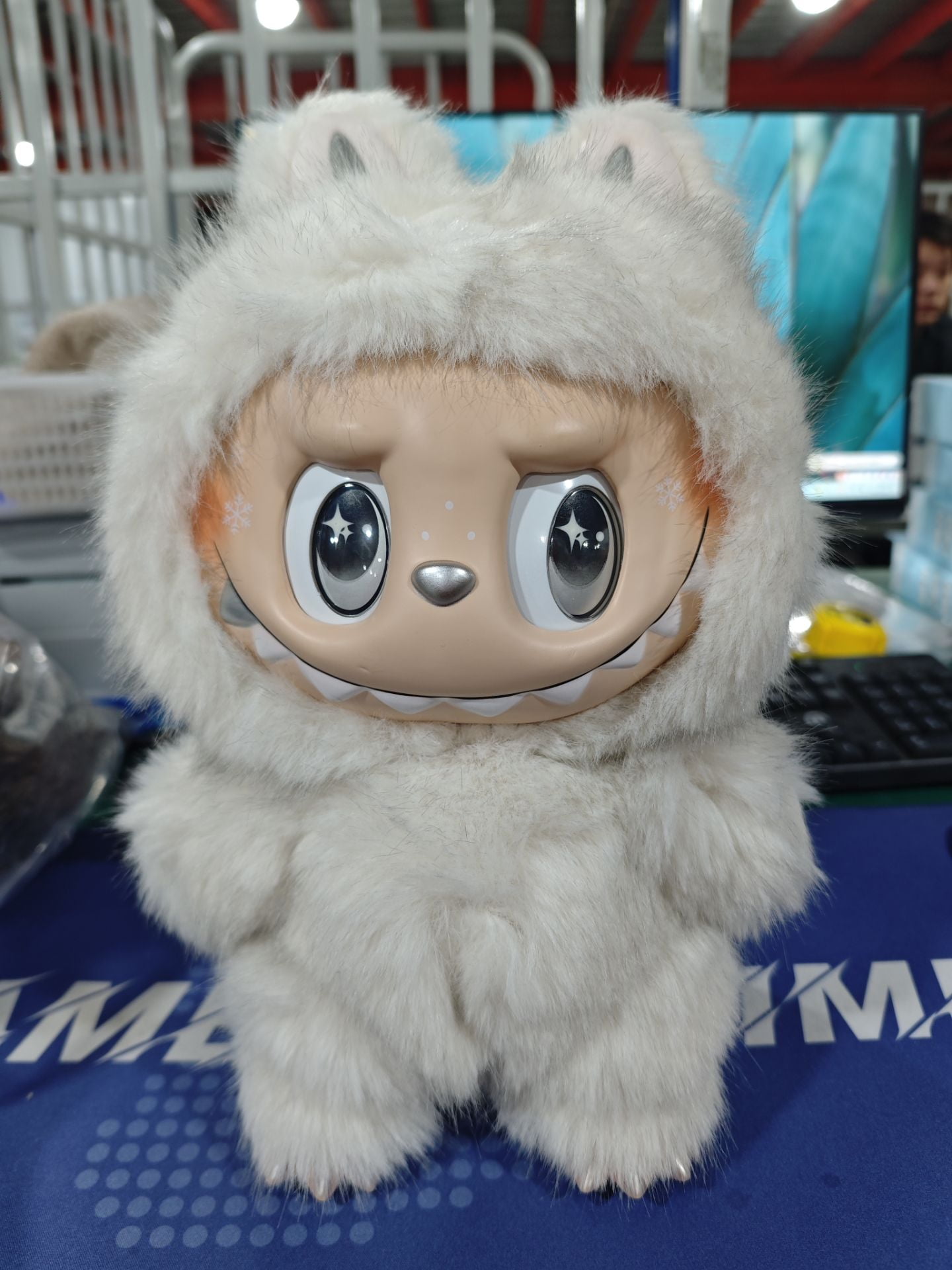 Figura de muñeco de vinilo con colgante de Zimomo Monster Labubu Zimomo ...