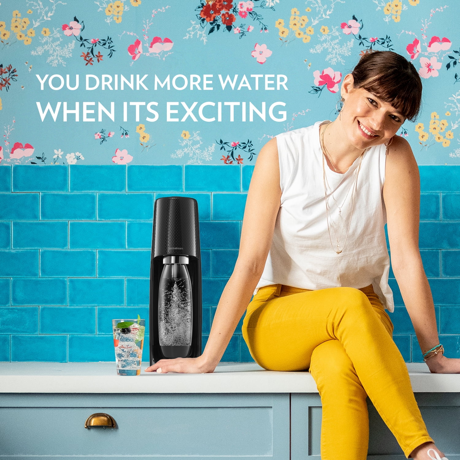 SodaStream Fizzi Sparkling Water Maker (Black) with CO2 and SodaStream Fizzi Sparkling Water Maker (Black) with CO2 and