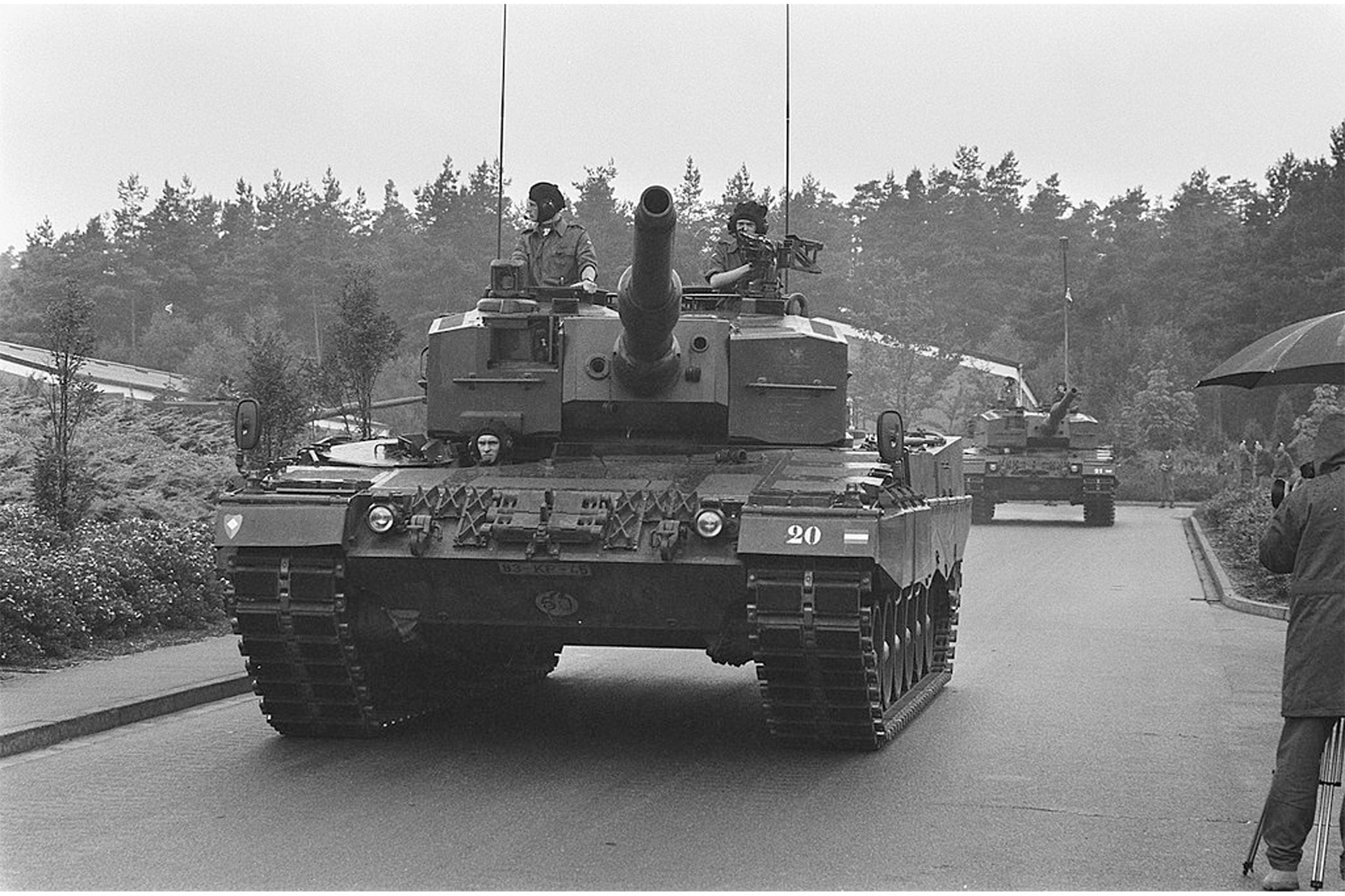 24x36 gallery poster, Early Dutch Leopard Tank tank 2 tanks in 1986 ...