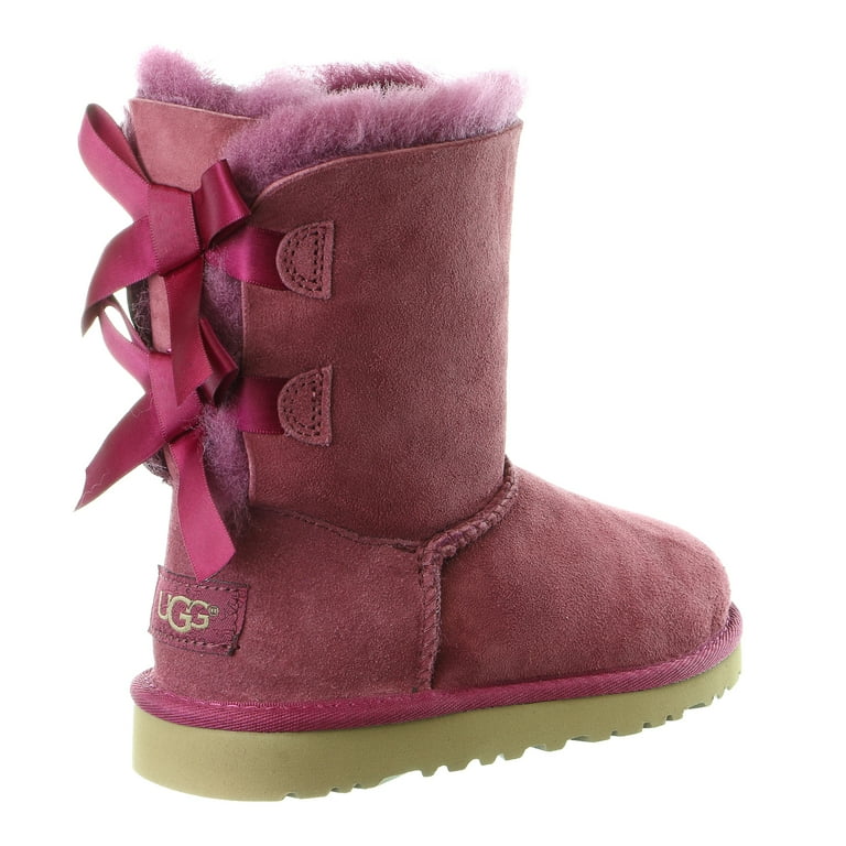 Ugg 3280t store