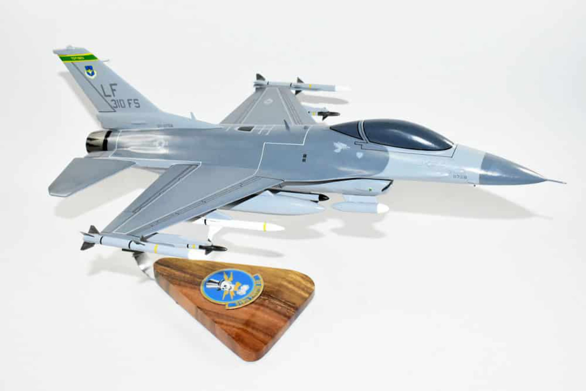 Lockheed Martin F-16 Fighting Falcon®, 310th FS Top Hats, 18 Mahogany ...