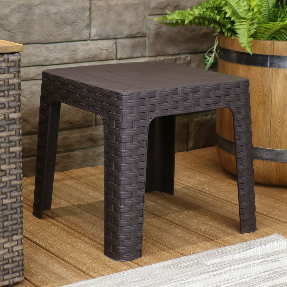 Sunnydaze Patio Side Table - Indoor/Outdoor Plastic Accent Furniture ...