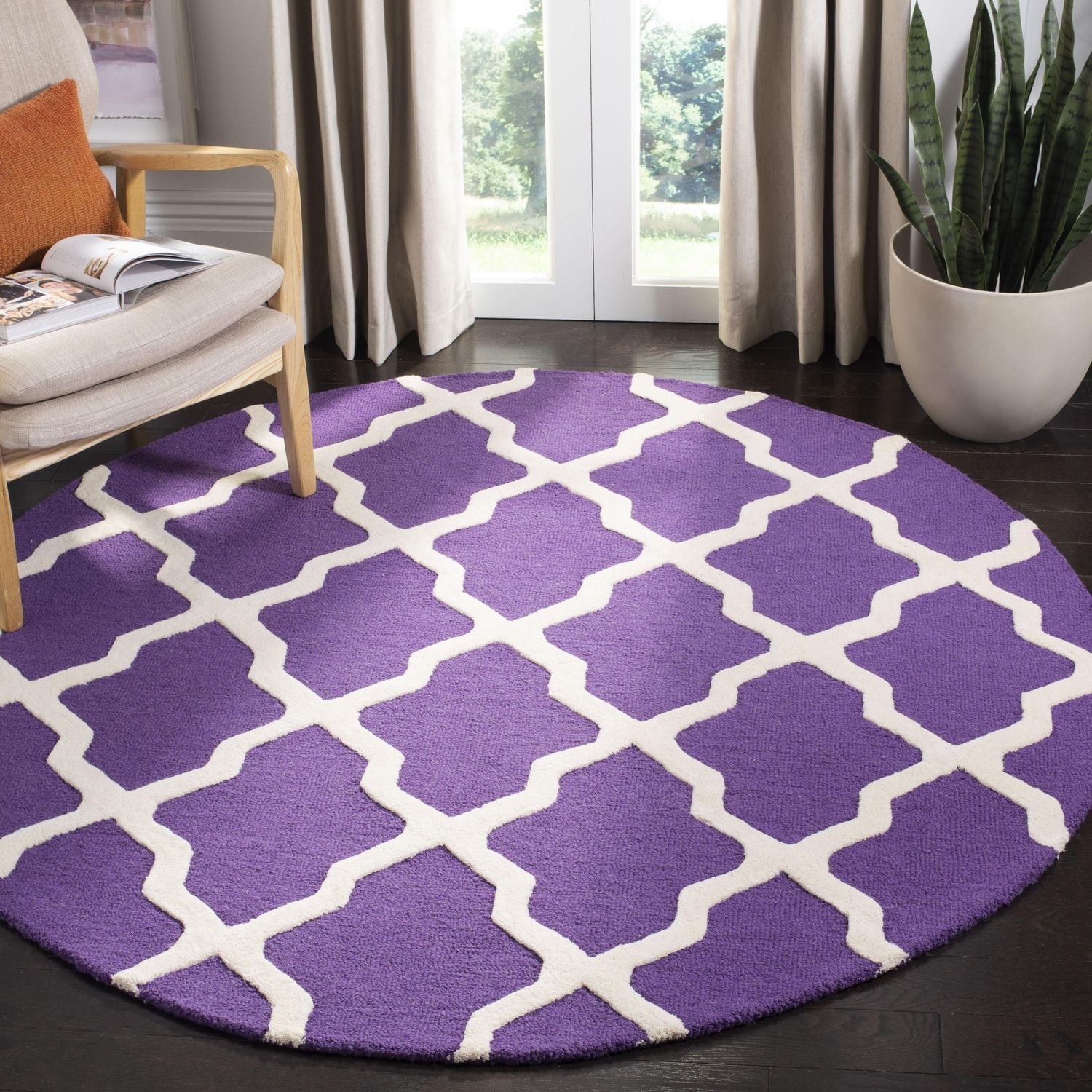 Click here for Safavieh Cambridge Liam Geometric Area Rug 6 X 6 R... prices
