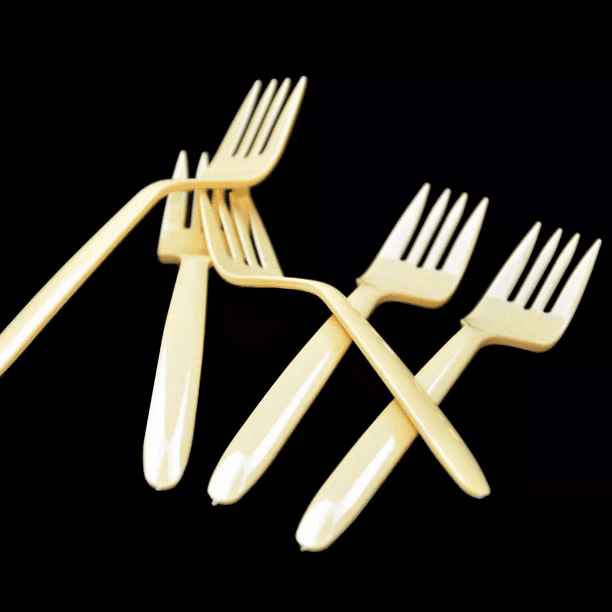Xgene 50pcs Heavy Duty Plastic Forks- Plastic Cutlery for Parties ...
