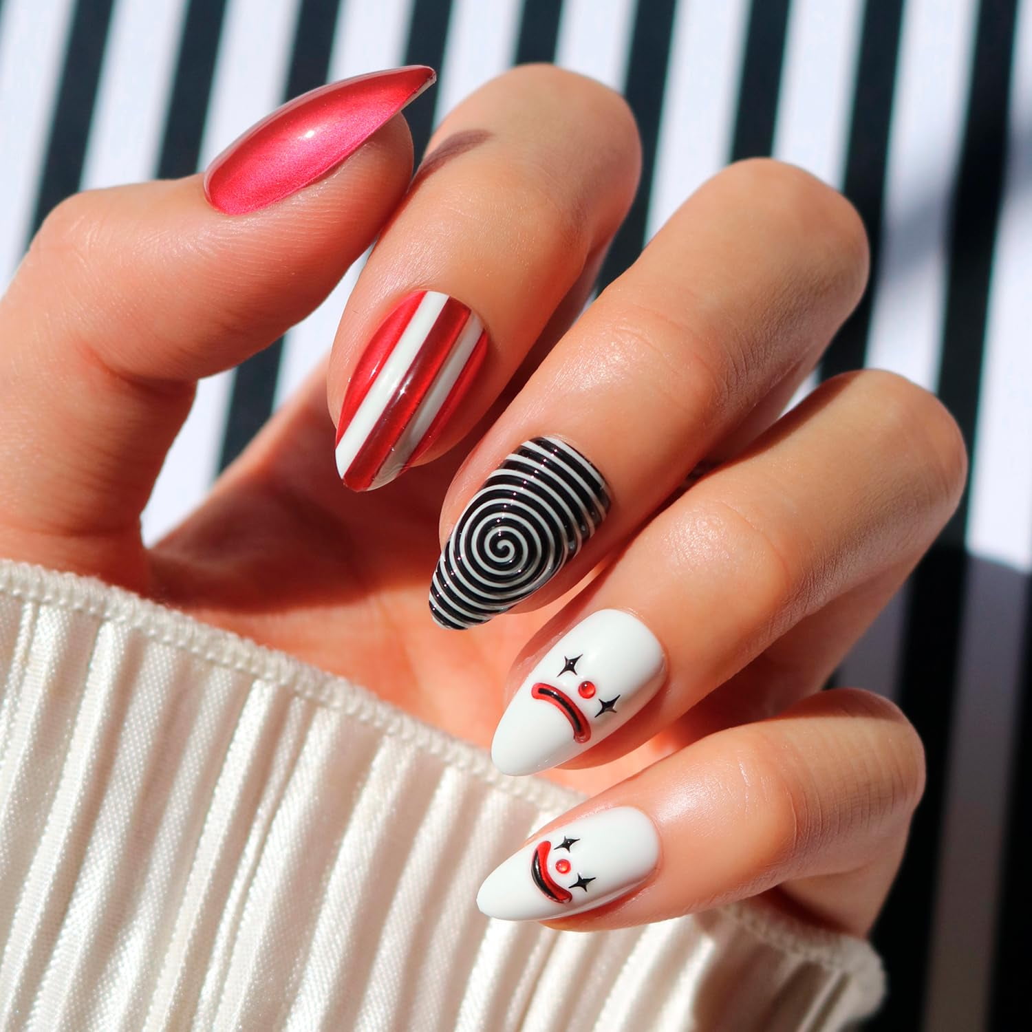 Press On Nails Glamnetic Crybaby Clown Short Almond 30 unidades ...