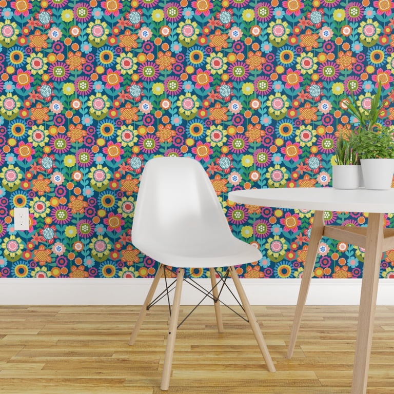 Vintage Bright Floral Wallpaper