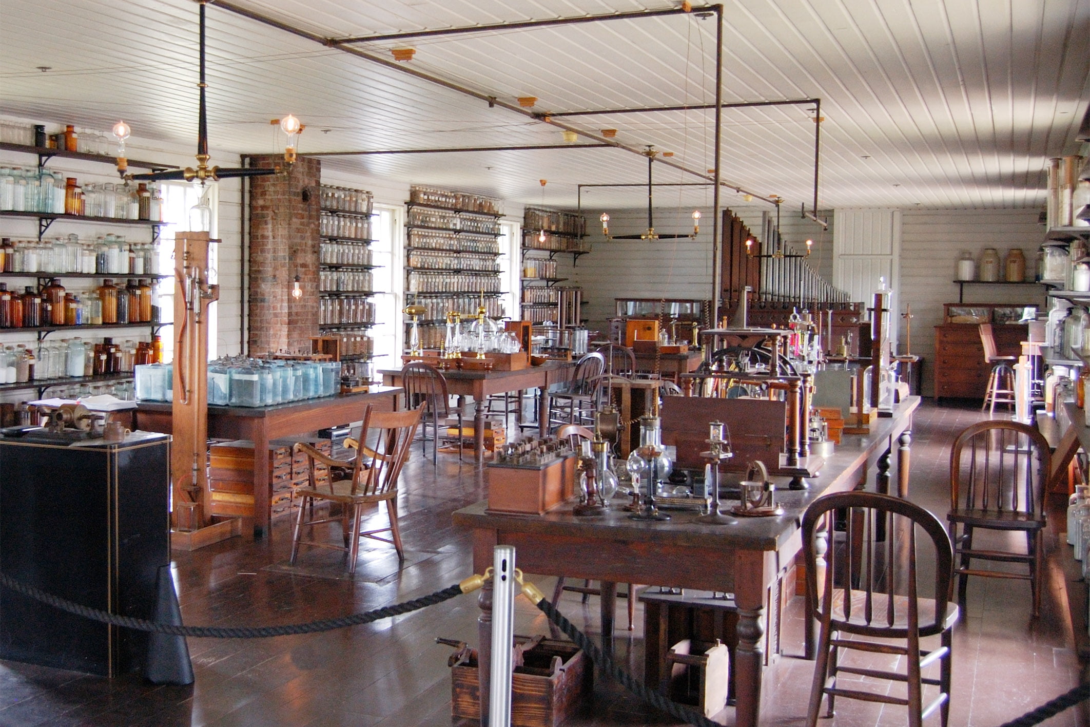 24x36 gallery poster, Thomas Edison's Menlo Park Laboratory ...