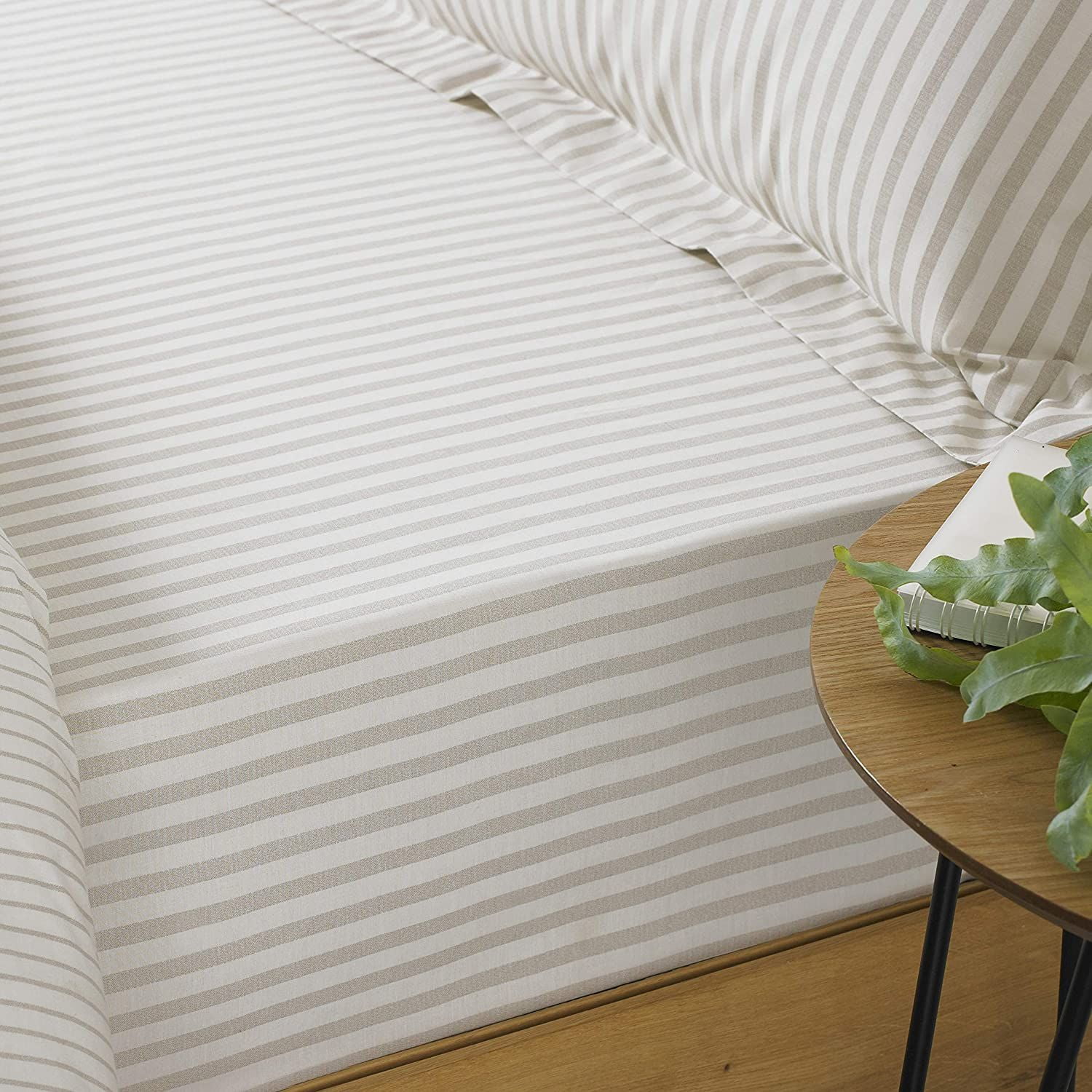 Click here for The Linen Yard Hebden Fitted Sheet prices