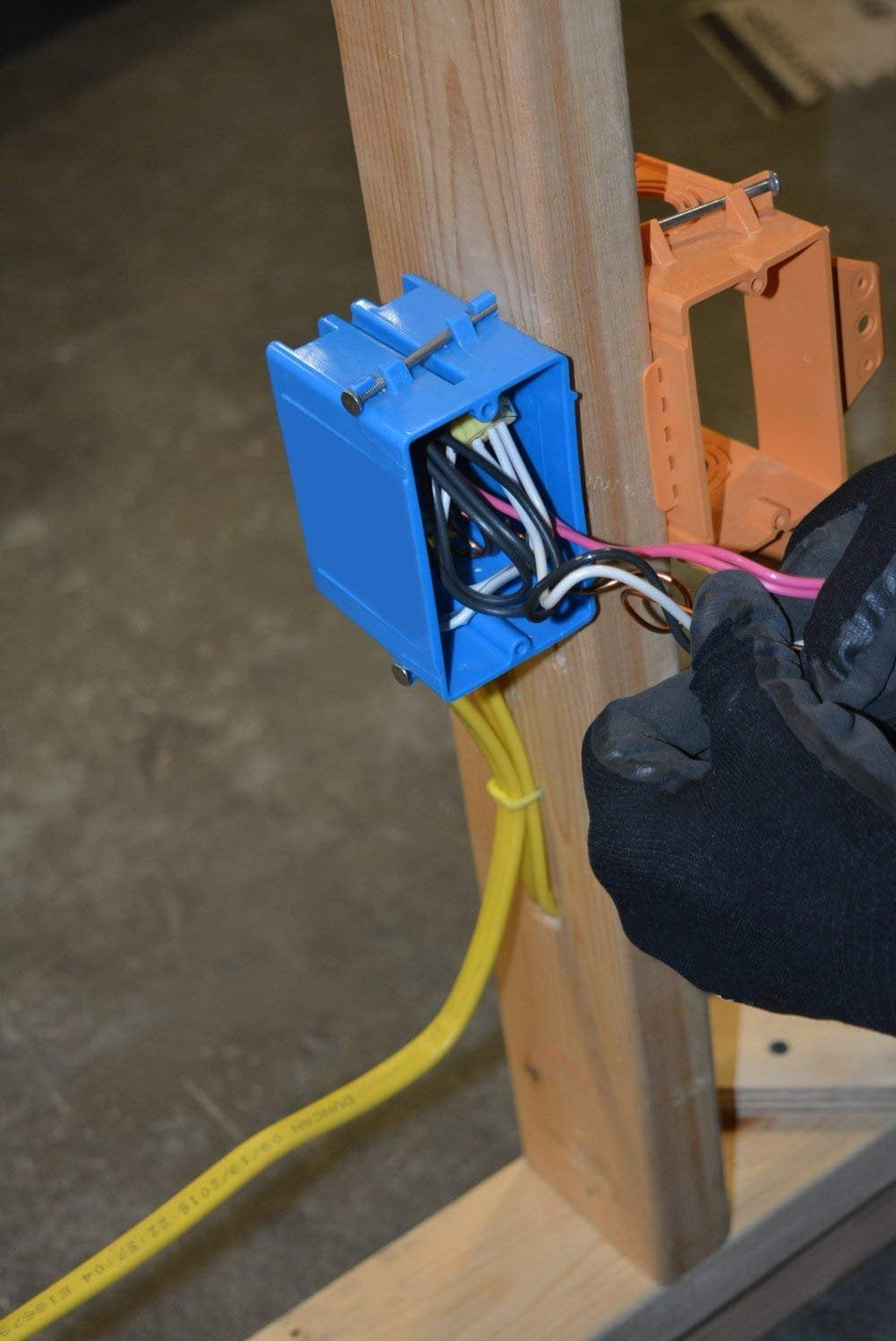 Buy Southwire 63947628 100' 12/3 with ground Romex brand SIMpull ... Buy Southwire 63947628 100' 12/3 with ground Romex brand SIMpull ...