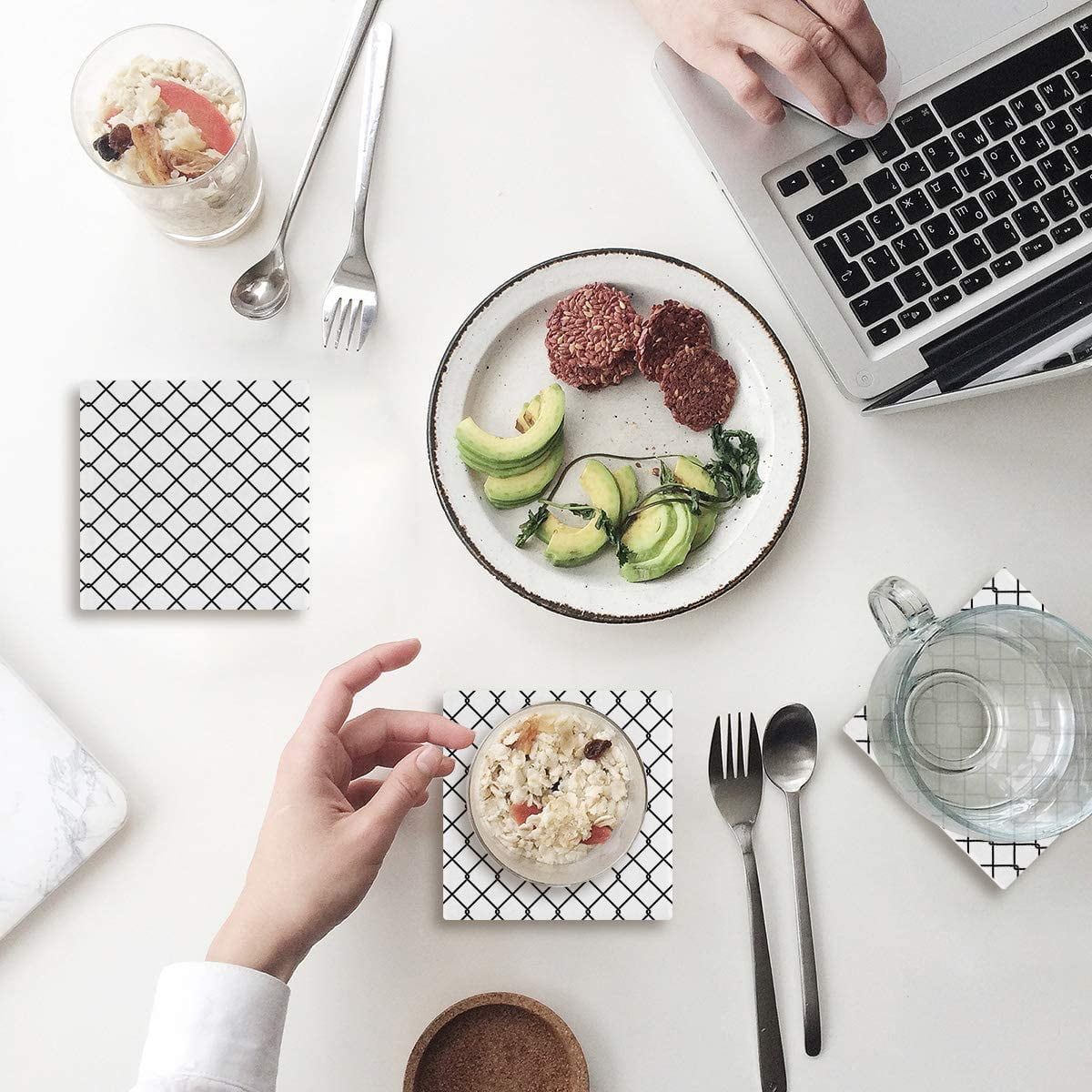 FMSHPON Modern Geometric Grid Pattern White Set of 6 Coaster for Drinks ...