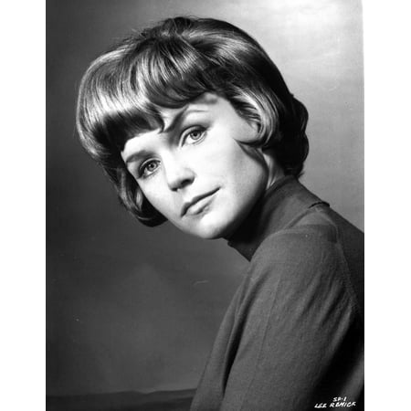 Lee Remick posed in Classic Portrait Photo Print (8 x 10) | Walmart Canada