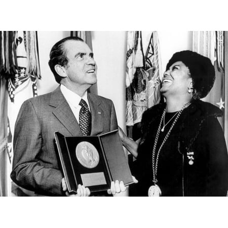 Richard Nixon Presents Pearl Bailey With The Heart Association Heart Of ...