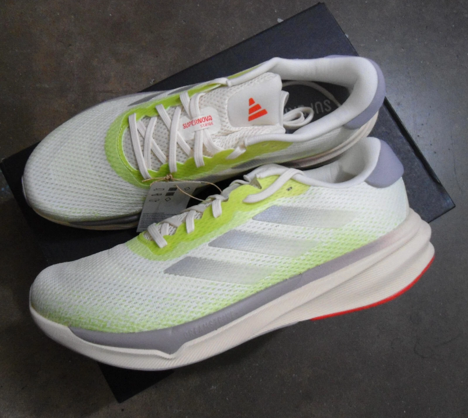 NEW Adi - das Supernova Stride Running | Off White, Silver, Or | 11M ...