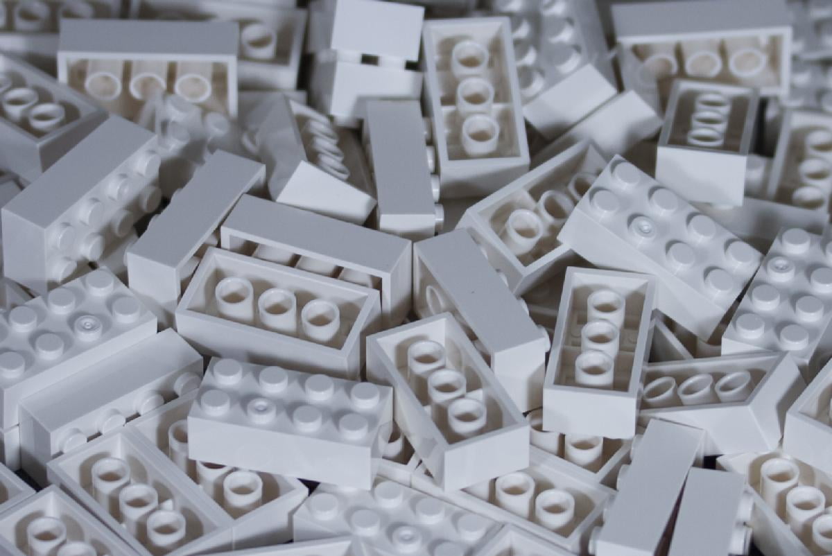 IMEX 2x4 Stud Interlocking Building Bricks White 100 Pack Compatible ...