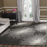 SAFAVIEH Soho Fiesta Geometric Area Rug, Charcoal/Ivory, 7'6" x 9'6 ...