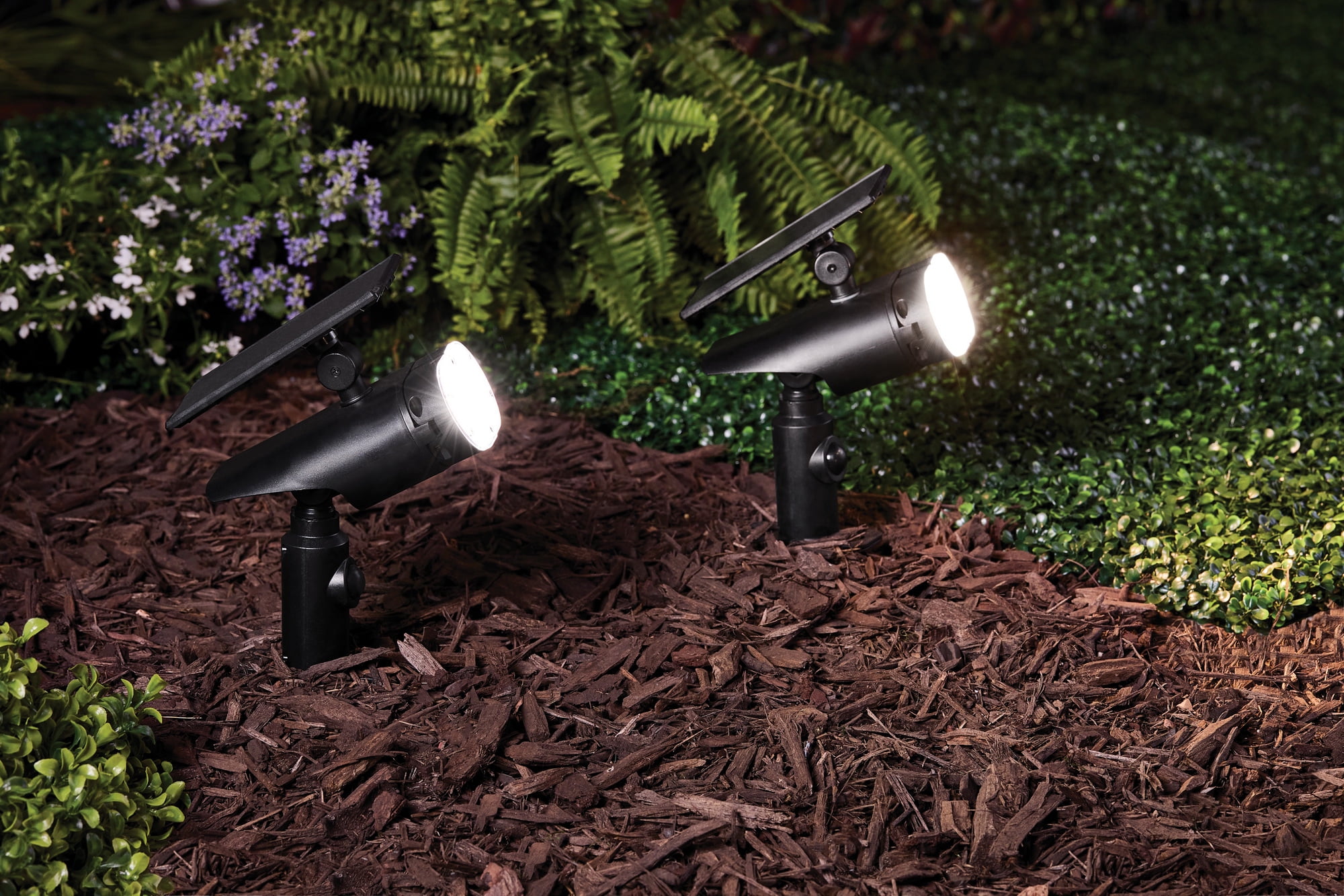 Better Homes & Gardens Outdoor 2PK Solar Dual Head Spotlight - Walmart.ca