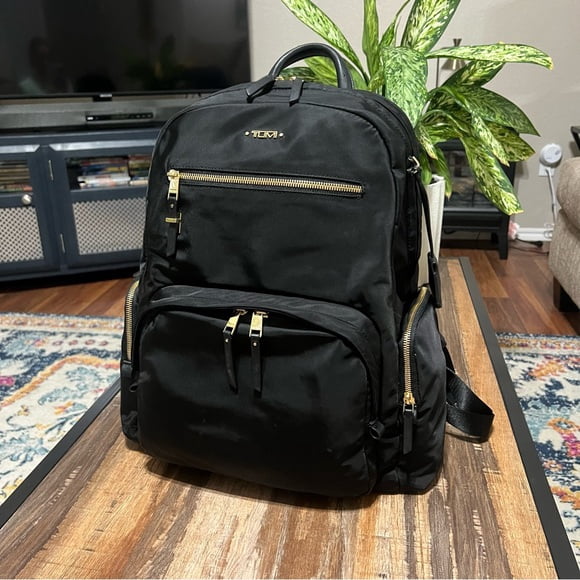 Tumi Voyageur Carson Backpack - Black with Gold Hardware | Walmart en línea