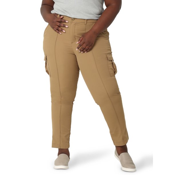 Lee® Women's Plus Size Flex To Go Seamed Cargo Pant - Walmart.com