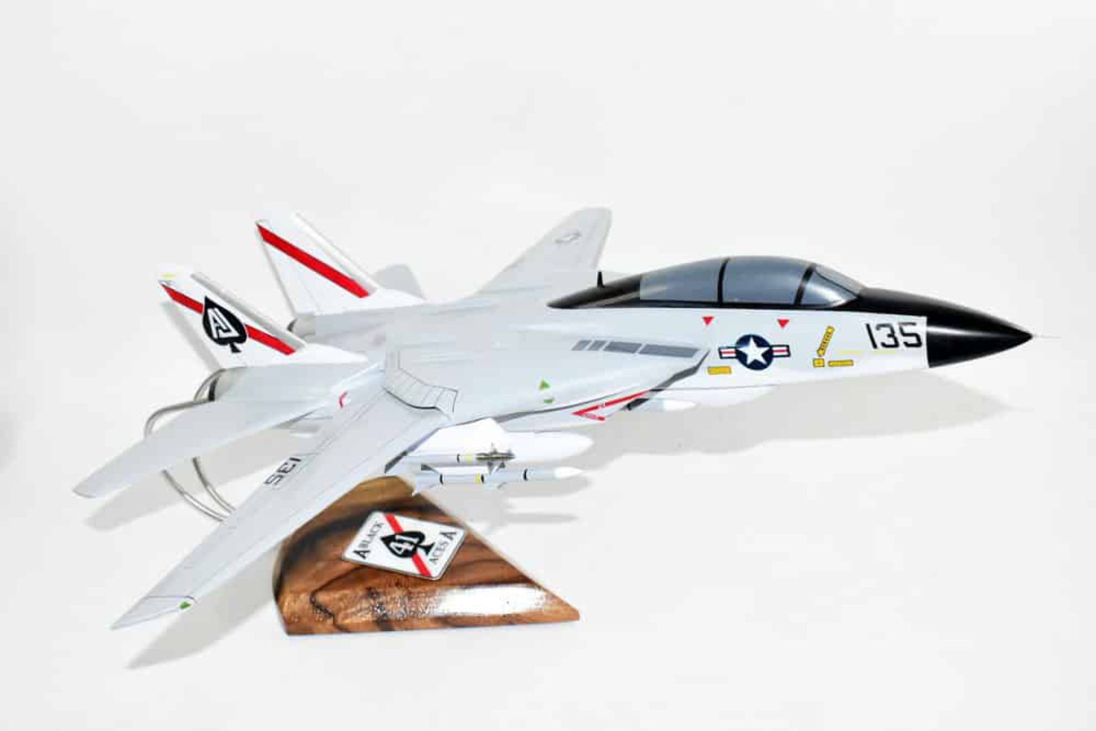VF-41 Black Aces (USS Nimitz 1978) F-14a Tomcat Model, 1/42 (18) Scale ...