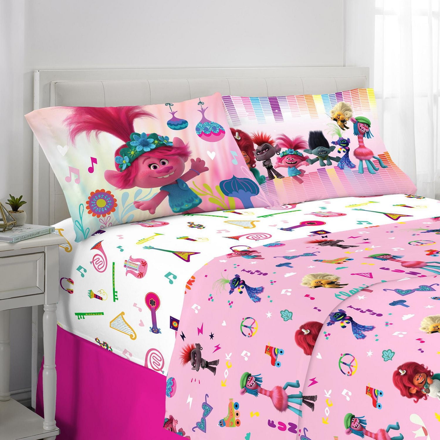 Click here for Dreamworks Trolls Trolls Baseline Trolls Pillowcas... prices