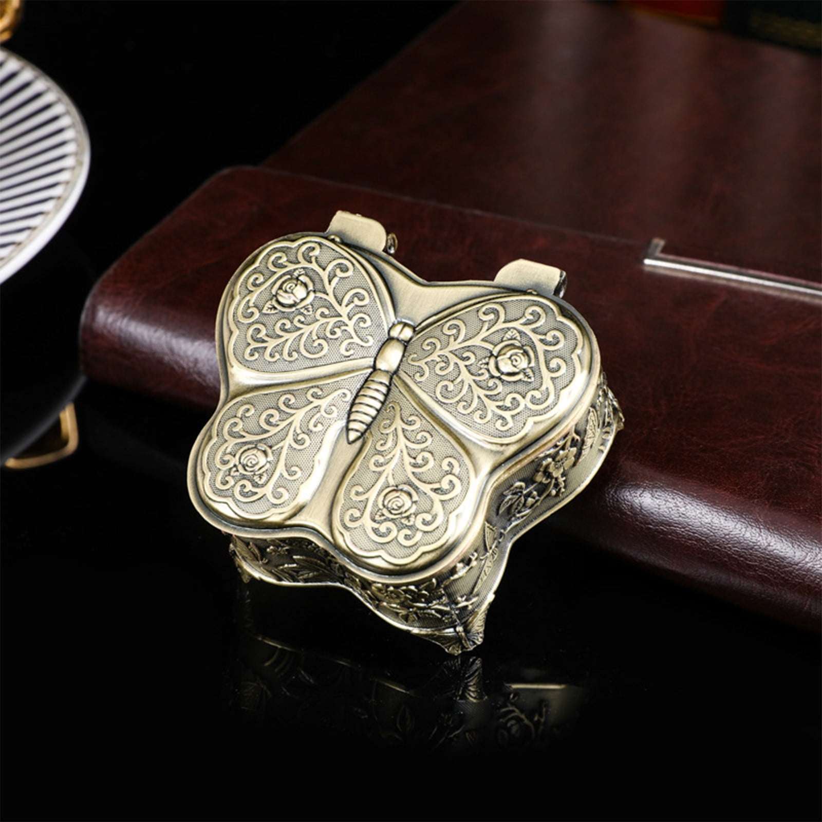 Click here for Matoen Jewelry Box Metal Jewelry Box Alloy Jewelry... prices