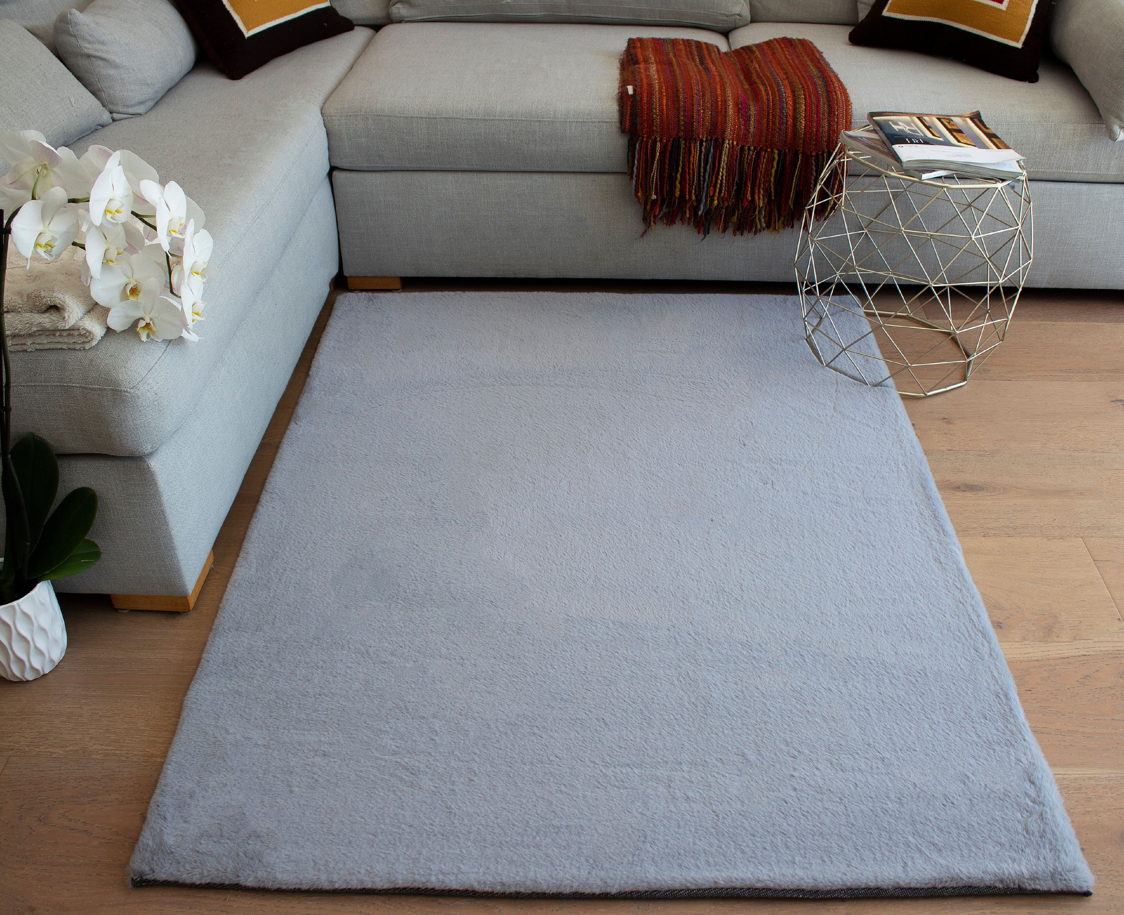 Faux Rabbit Skin Animal Skin 6’x9’ Feet Polyester Made Area Rug Carpet ...