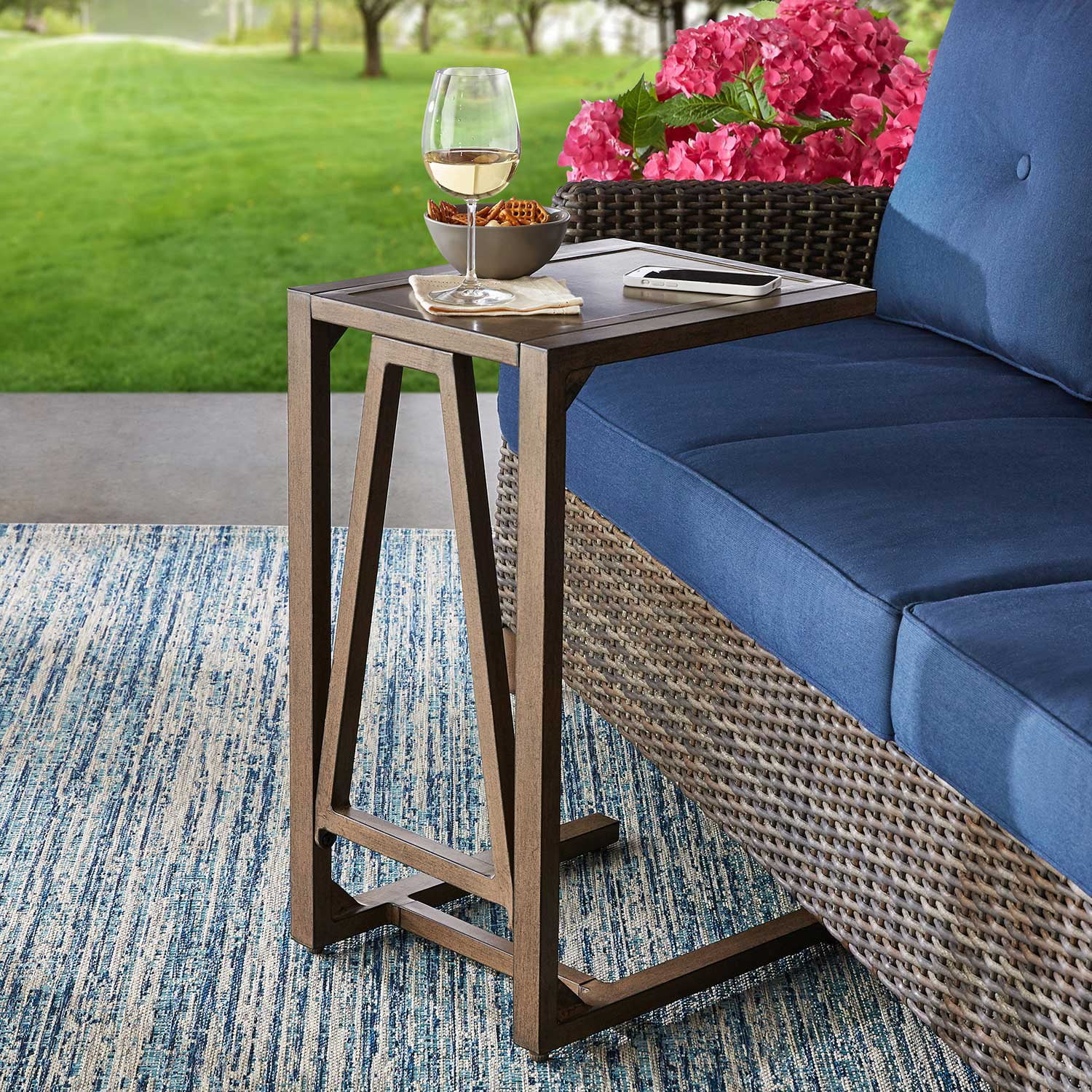 Member's Mark Fremont U-Shaped Side Table - Customer ratings & reviews