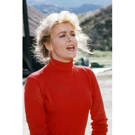 Faye Grant in V Cult Tv Series in Red Sweater 24x36 Poster - Walmart.com