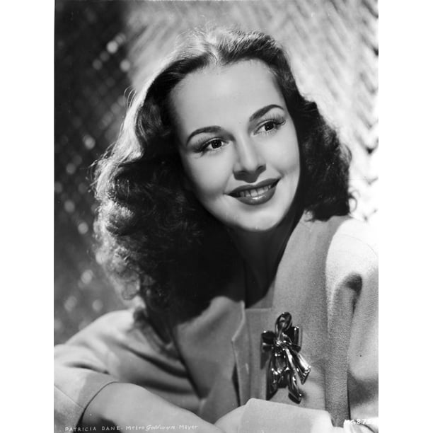 Pat Dane Portrait in Classic Photo Print (8 x 10) - Walmart.com